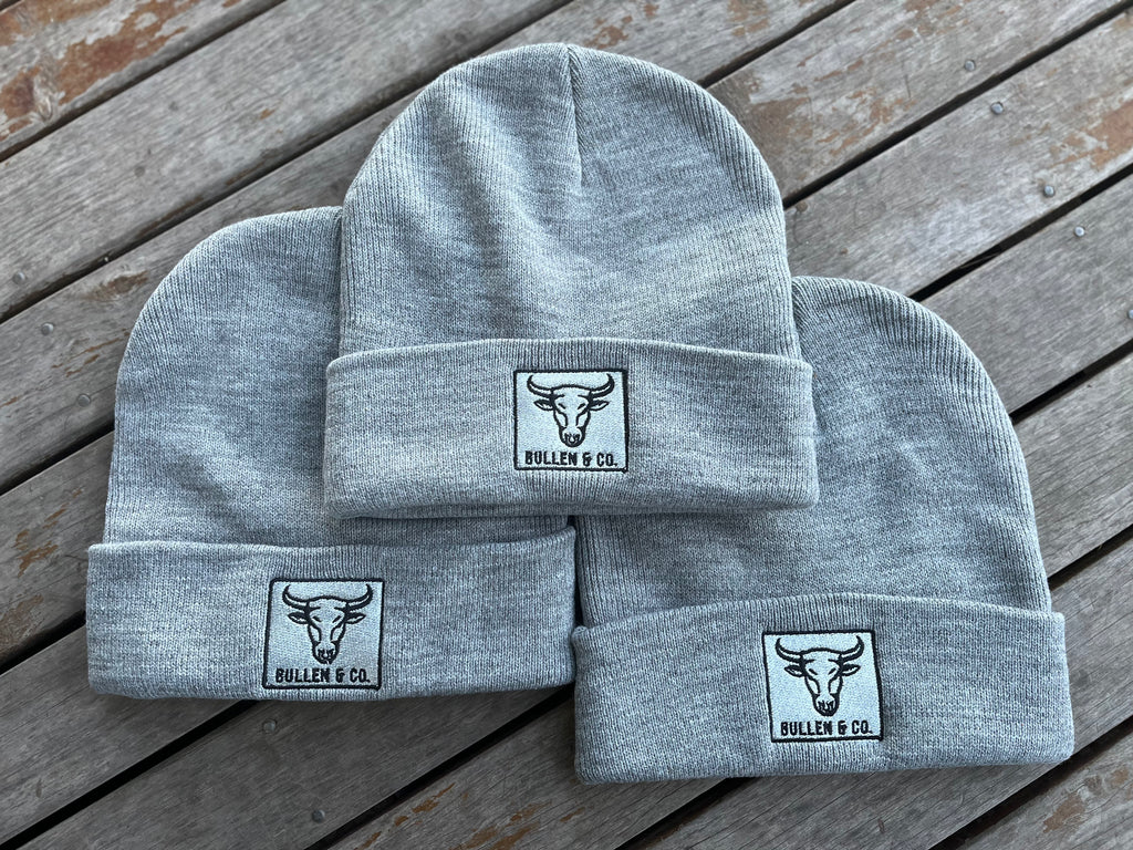 Grey Beanie – Bullen & Co